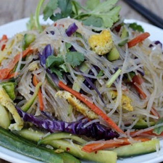 Miến xào rau củ