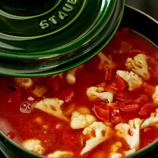 Canh rau củ cà chua